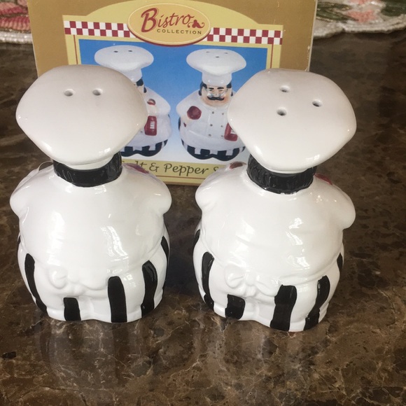 Lincolnshire | Dining | New Vintage Bistro Fat Chef Salt And Pepper ...